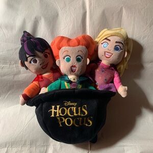 Disney | Toys | Hocus Pocus Plush Set | Poshmark